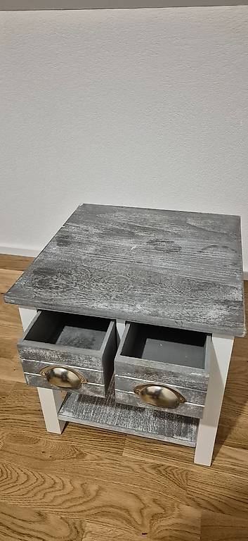 table de nuit Canton Vaud - anibis.ch