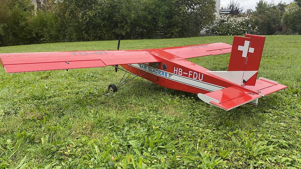 RC Flugmodell Pilatus Porter PC 6 Canton Berne - anibis.ch