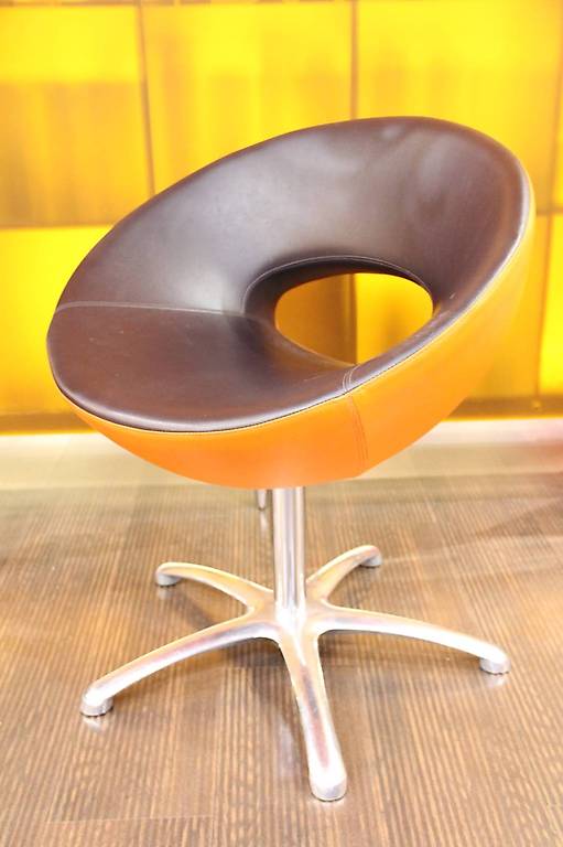 Fauteuil coiffeur design Canton Neuchâtel - anibis.ch