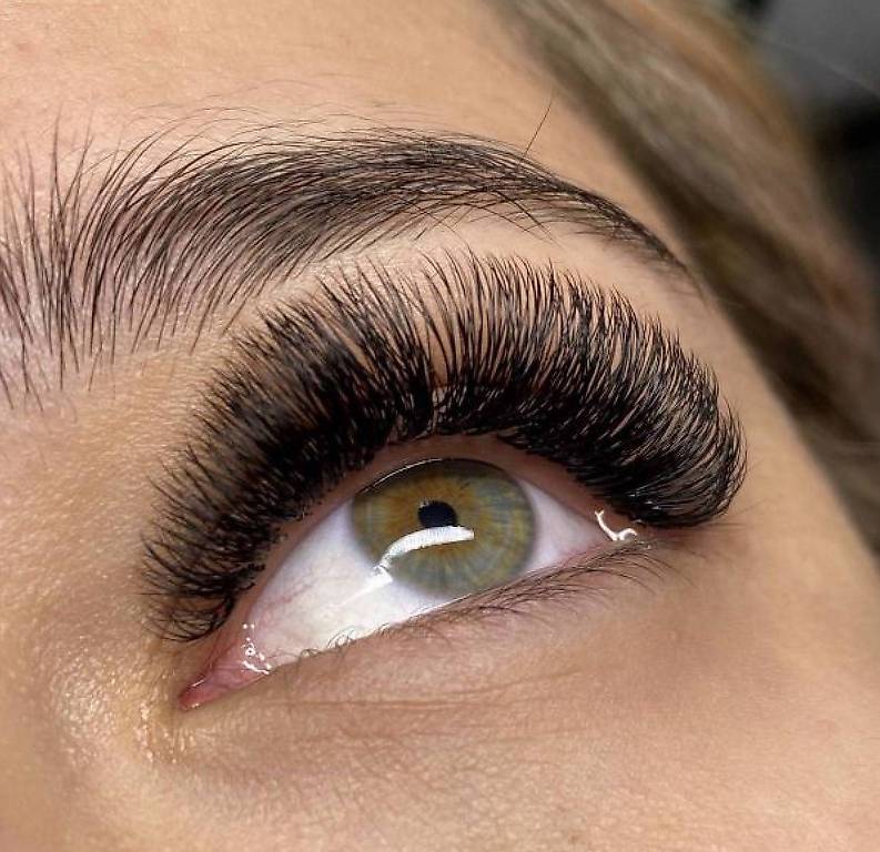 Coiffeuse, Maquilleuse Professionnelle Mariage Canton Vaud - anibis.ch