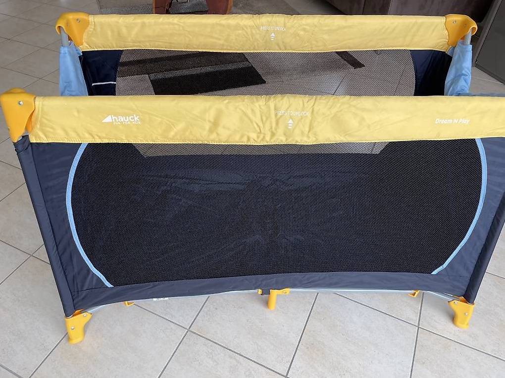 Lit de voyage bébé Canton Fribourg - anibis.ch