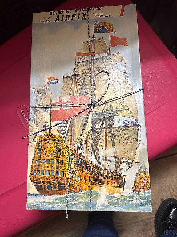 Maquette vintage Airfix Classic H.M.S. Prince Canton Fribourg - anibis.ch