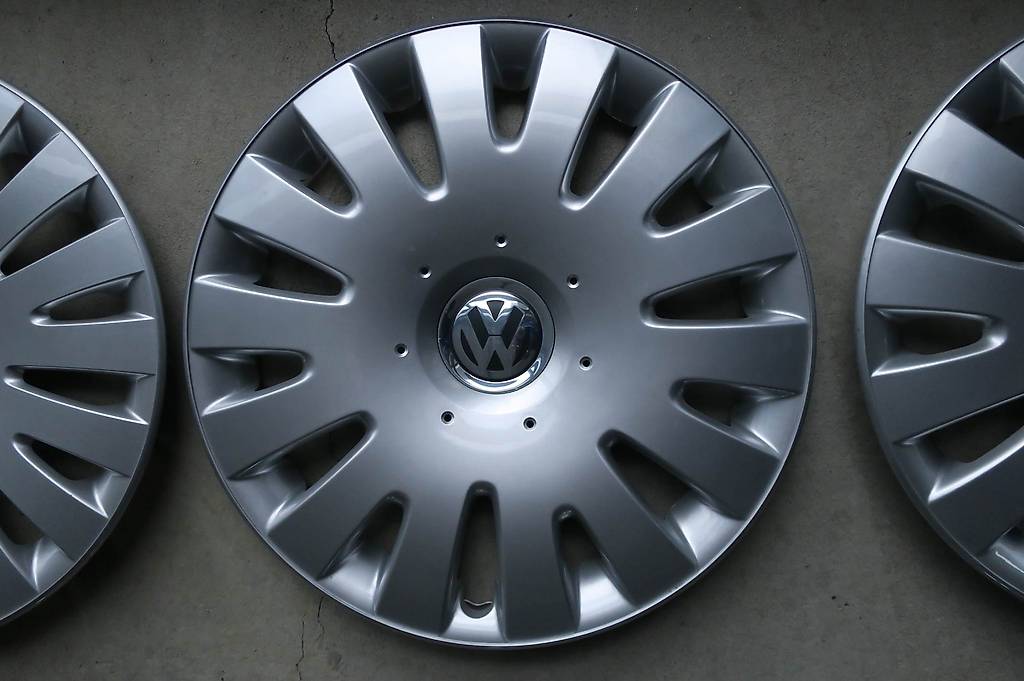 16" Deckel orig. VW für Felgen VW Touran + Golf 5, Golf 6 im Kanton ...