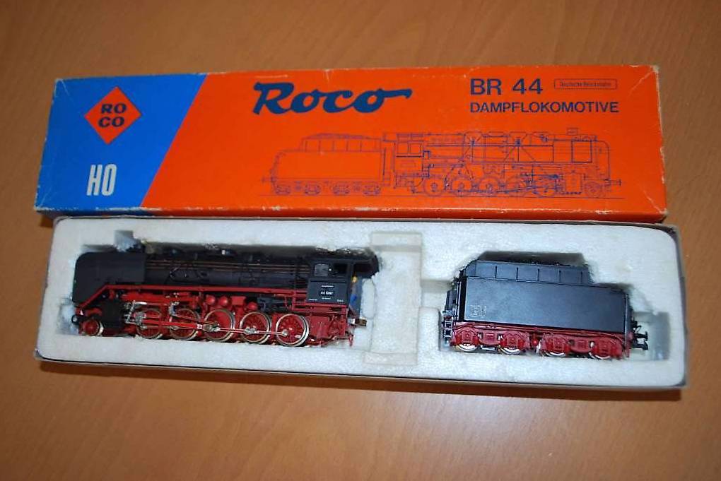 Roco No 04126D Locomotive BR44 1087, excellent état Canton Vaud - anibis.ch