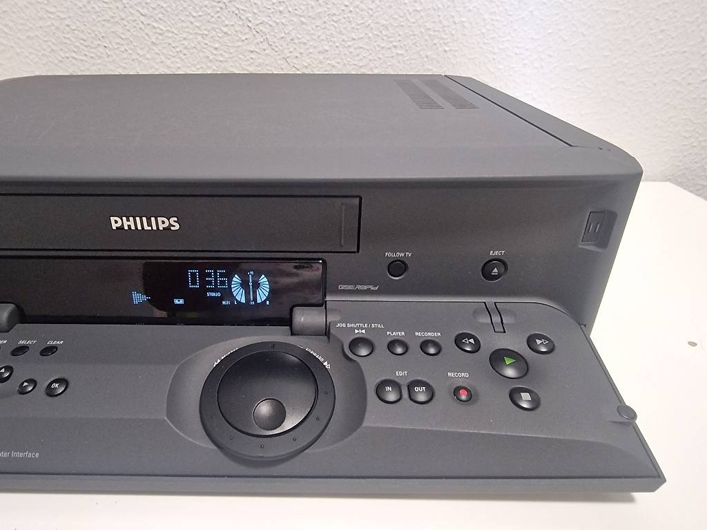 PHILIPOS S-VHS REKORDER VR696 REVIDIERT Canton Soleure - anibis.ch