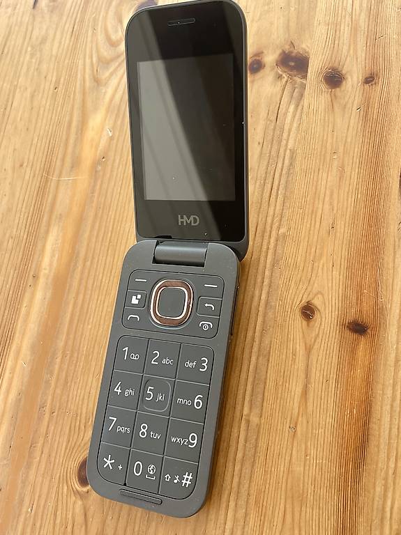 Nokia HMD 2660 Flip en parfait état Canton Vaud - anibis.ch