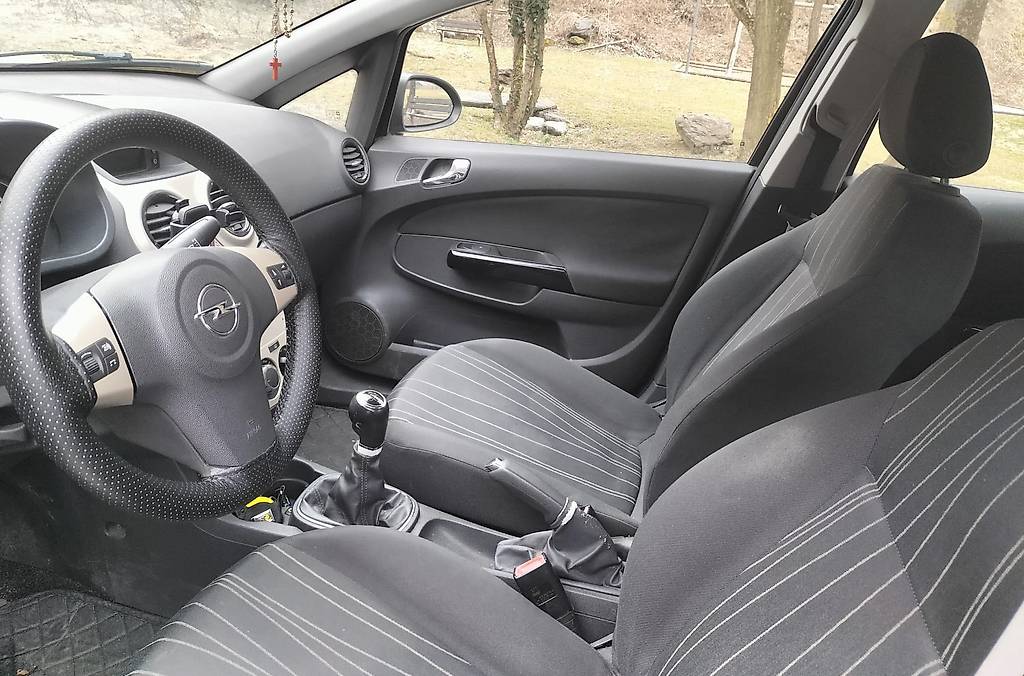 opel corsa d diesel Canton Valais - anibis.ch