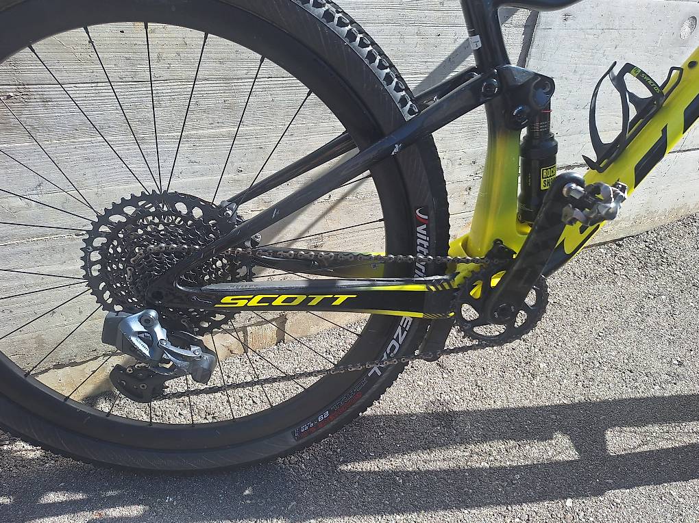 Scott Spark RC 900 World Cup AXS im Kanton Wallis - anibis.ch