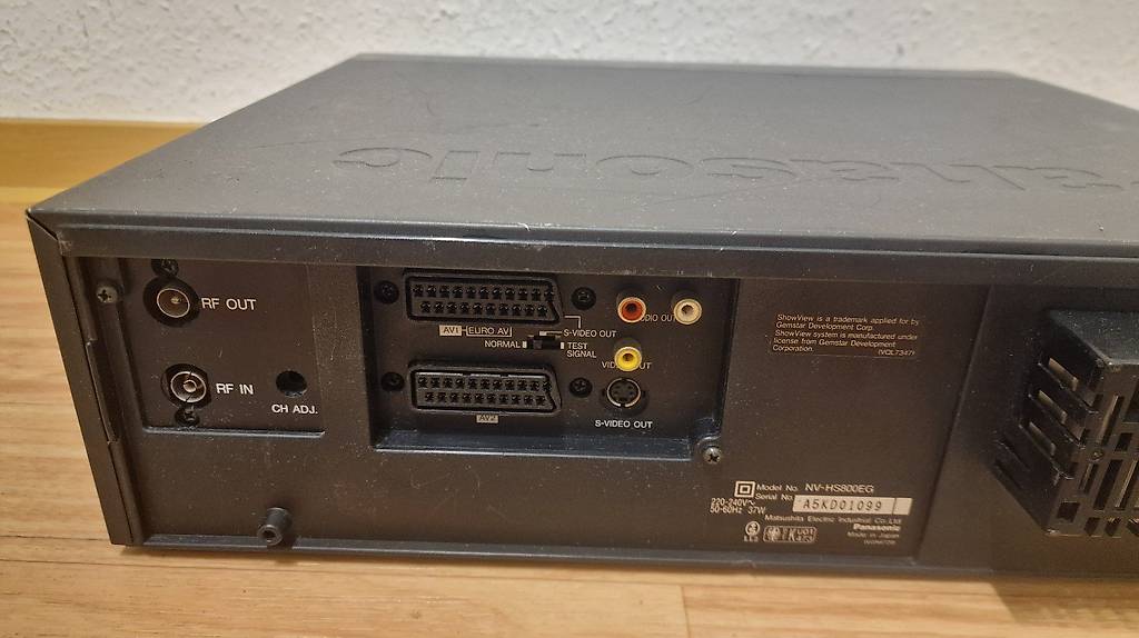 PANASONIC HIGH END S-VHS REKORDER REVIDIERT Canton Soleure - anibis.ch