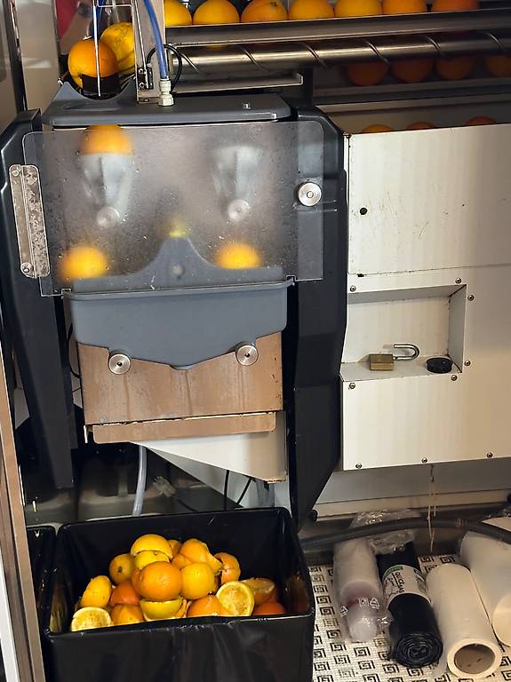 Distributeurs Automatique de jus d'Orange ZUMMO Canton Vaud - anibis.ch