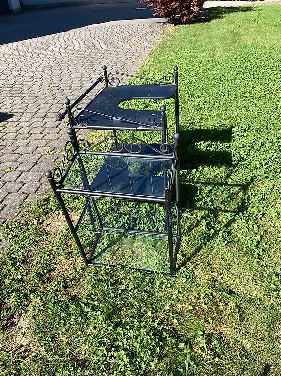 Très joli meuble de salle de bain Canton Fribourg - anibis.ch