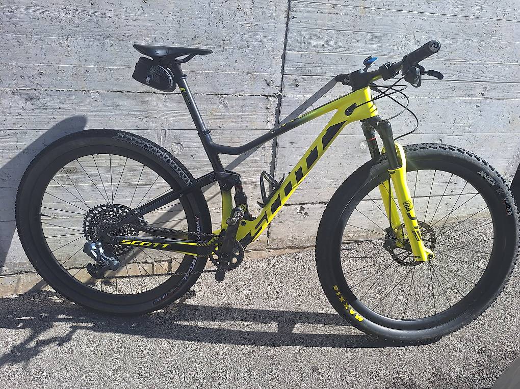 Scott Spark RC 900 World Cup AXS im Kanton Wallis - anibis.ch