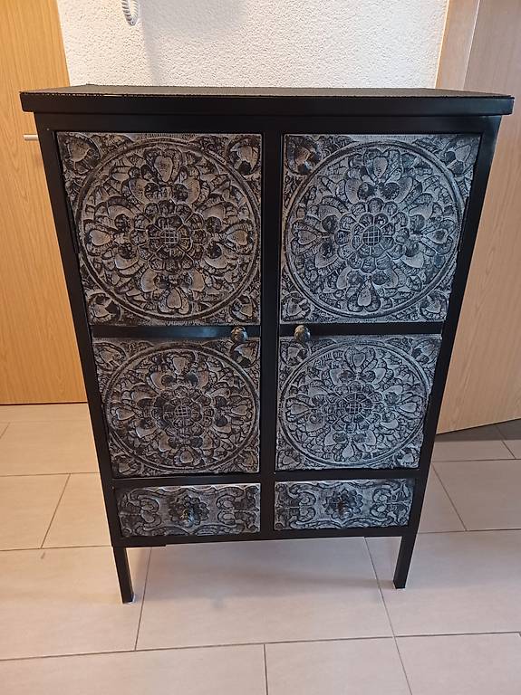 Armoire venant "Maison du Monde" Canton Fribourg - anibis.ch