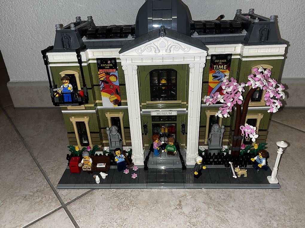 Lego icons 10326 le musée d'histoire naturelle im Kanton Waadt - anibis.ch