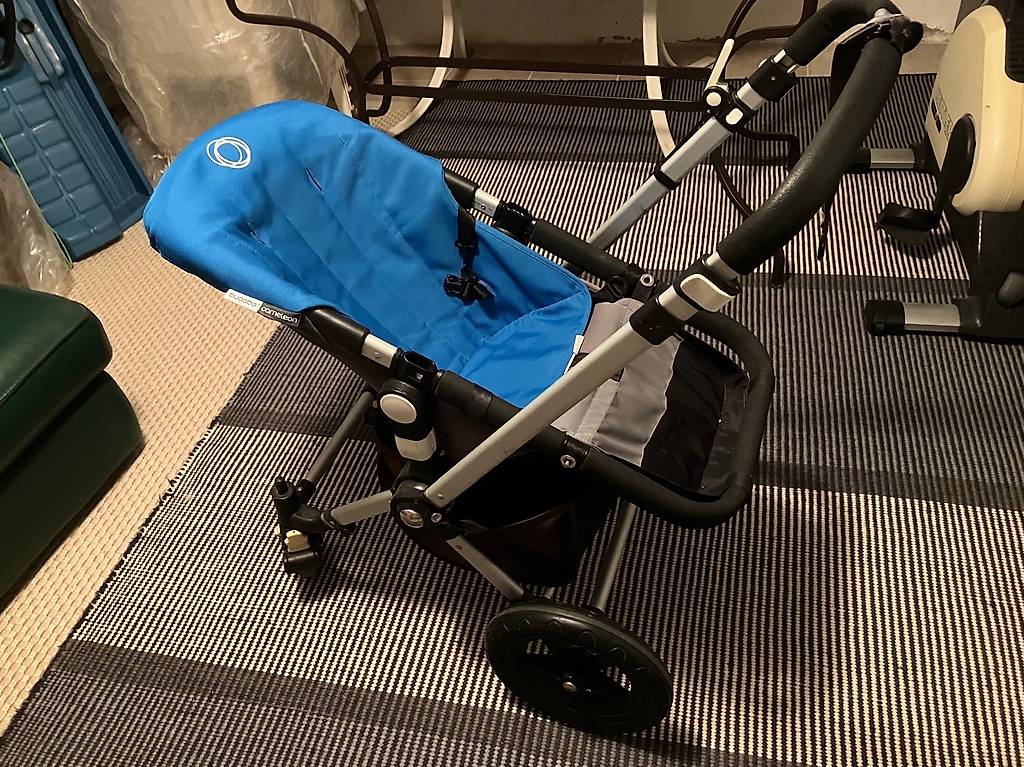 Poussette Bugaboo avec nacelle Canton Vaud - anibis.ch