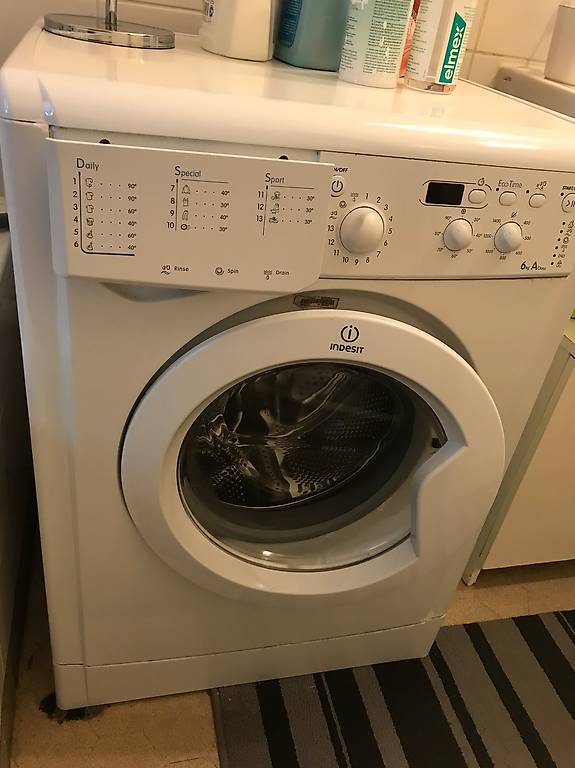 Lave-linge INDESIT, 6kg, 1400 T, IWD 6145 Canton Genève - anibis.ch