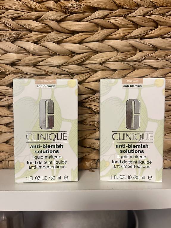 Fond de teint Canton Neuchâtel - anibis.ch