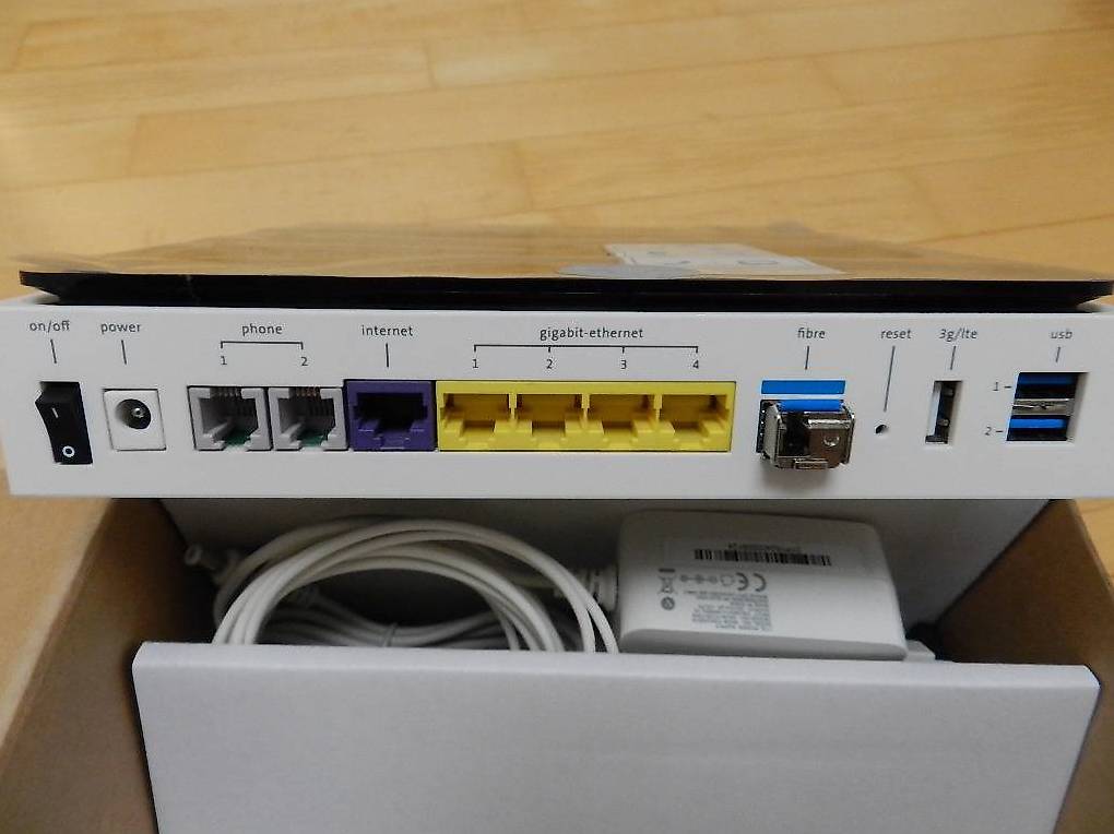 Swisscom Internet Box SGA441SW Router Canton Zurich - anibis.ch