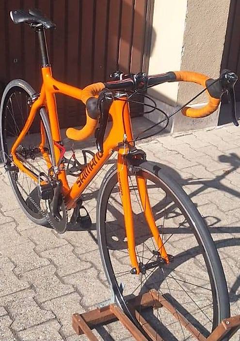 Vélo de course en Carbone Canton Valais - anibis.ch