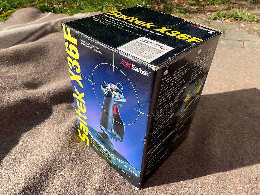 Joystick Saitek X36F 1997 NEU für Sammler Cantone Friburgo - anibis.ch