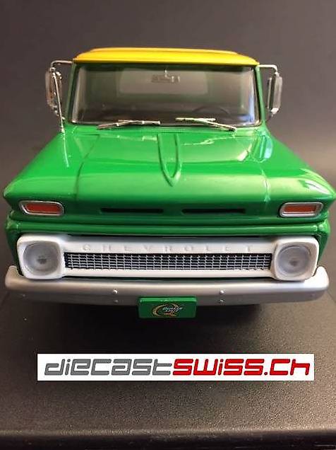 1965 Chevrolet C-10 Stepside Truck Quaker State 1/18 Canton Zurich ...