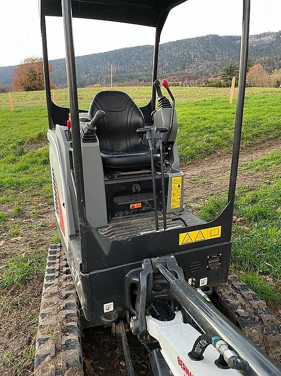 Mini Pelle Bobcat E17 Canton Neuchâtel - anibis.ch