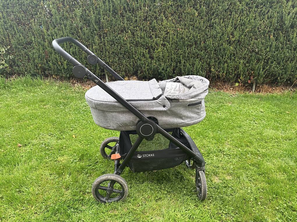 Set complet poussette Stokke Beat + cosy Canton Fribourg - anibis.ch