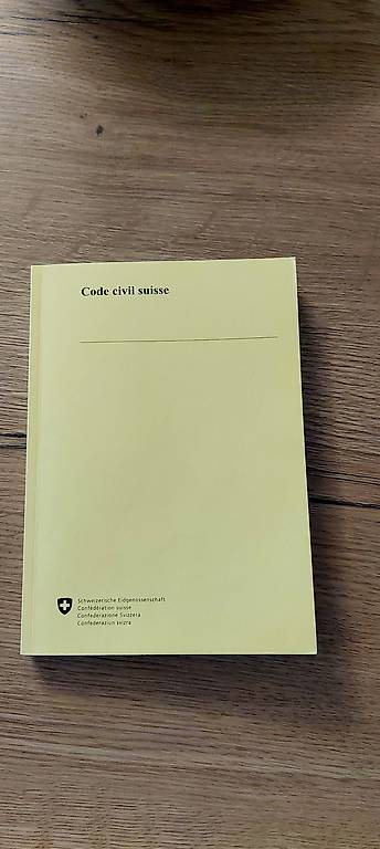 Code civil suisse Canton Berne - anibis.ch