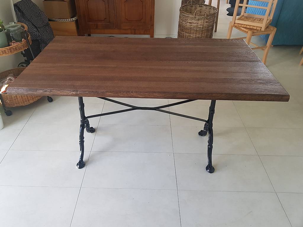 Table bistrot Pfister NEUVE Canton Fribourg - anibis.ch