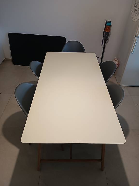 Table à manger Canton Vaud - anibis.ch