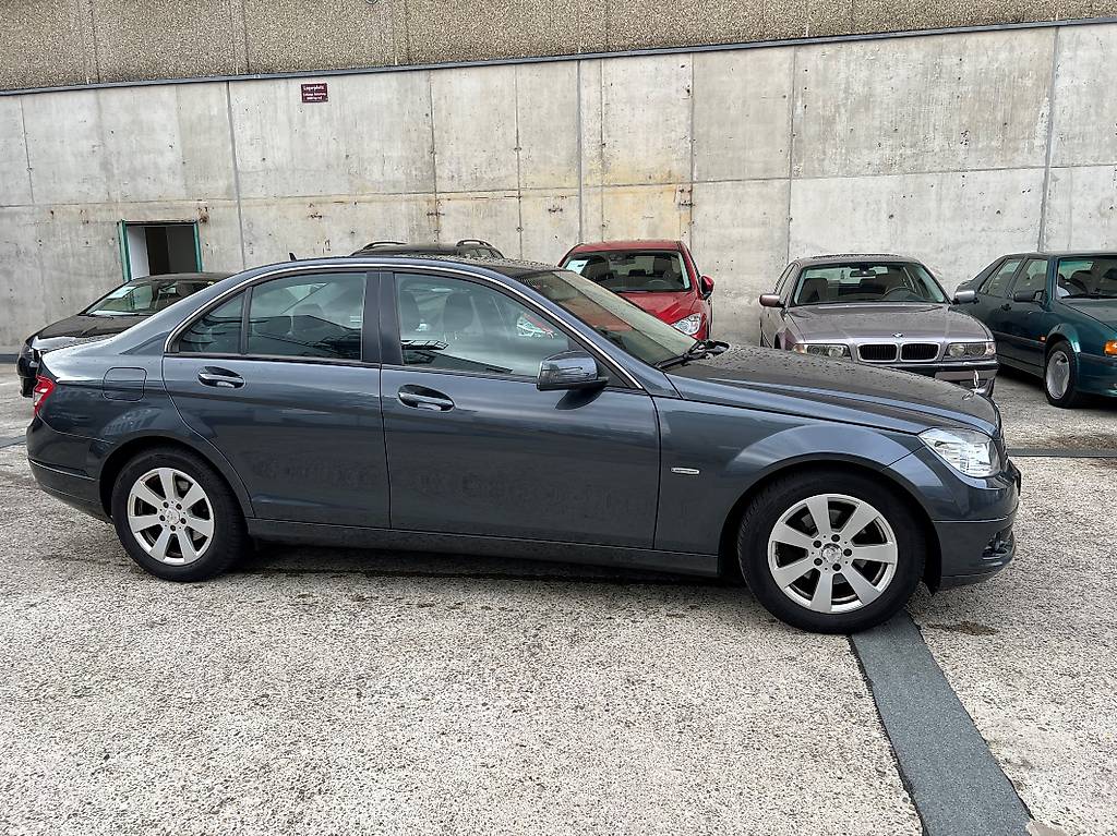 MERCEDES-BENZ C 180 Kompressor BlueEfficiency Classic Canton Basel ...