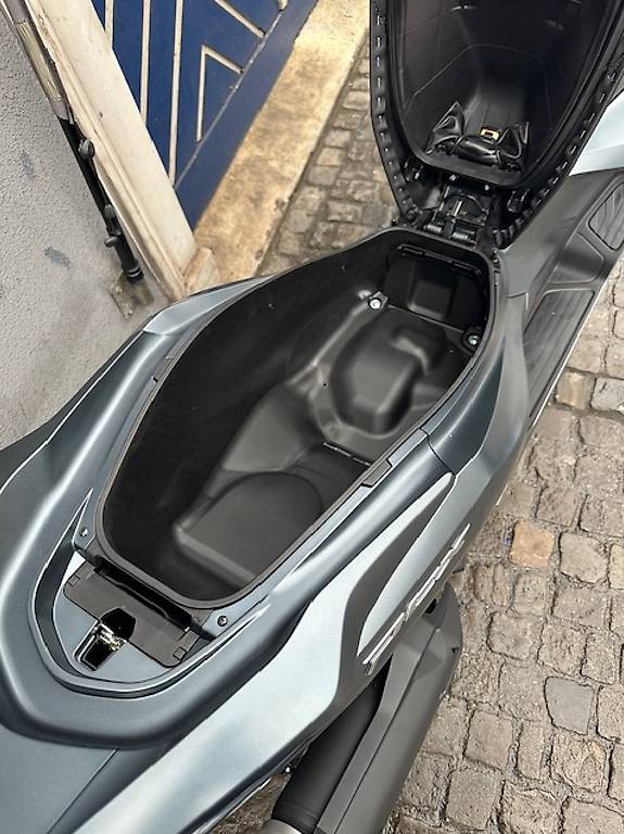 HONDA PCX 125 DX Modell 2025 DX mit TFT Display, Canton Zurich - anibis.ch