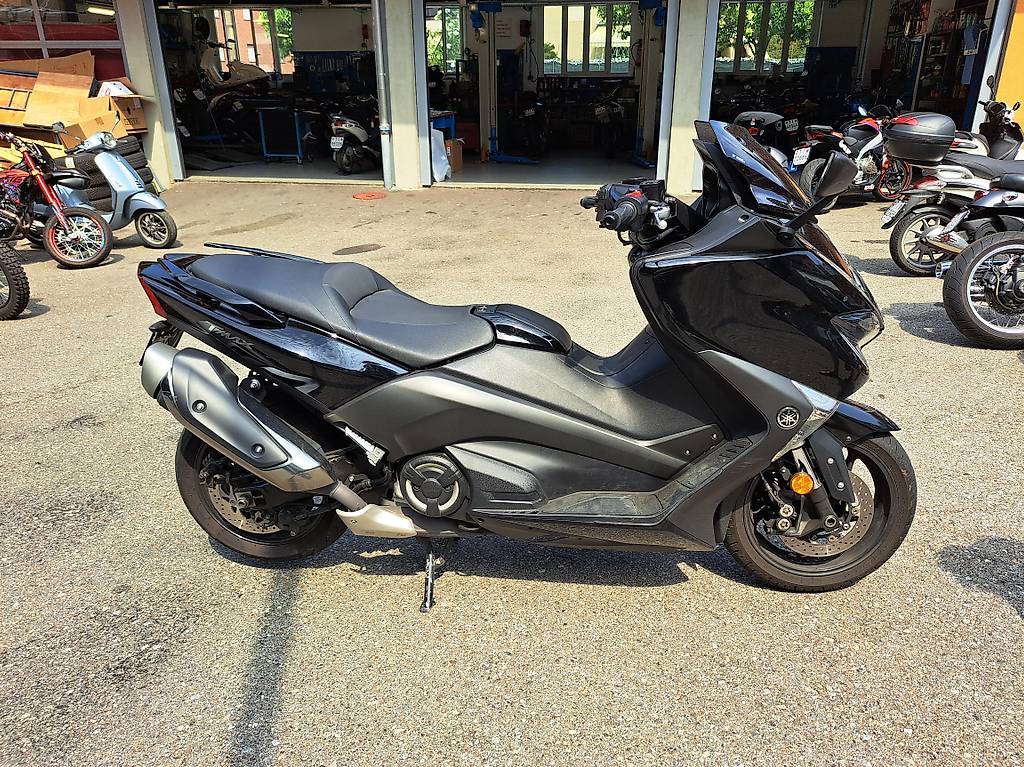 YAMAHA T-MAX XP 530 ABS Canton Tessin - anibis.ch