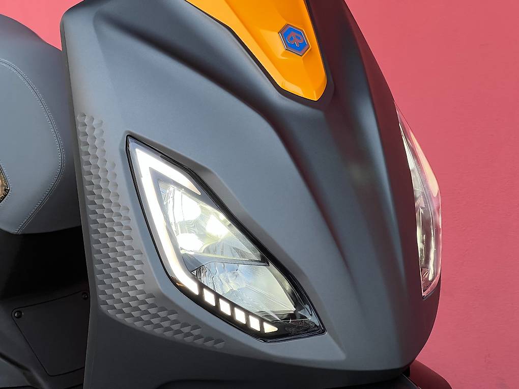 PIAGGIO Piaggio 1 Active 60km/h Full Electric im Kanton Luzern - anibis.ch