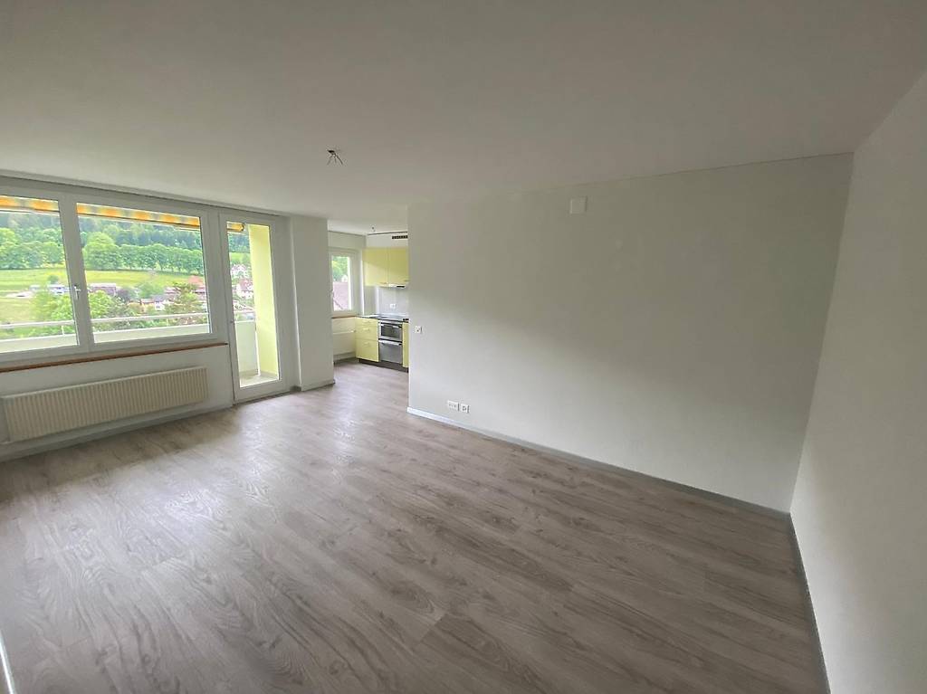 A louer: appartement adapté 2.5 pièces avec balcon - Clef 43 im Kanton ...