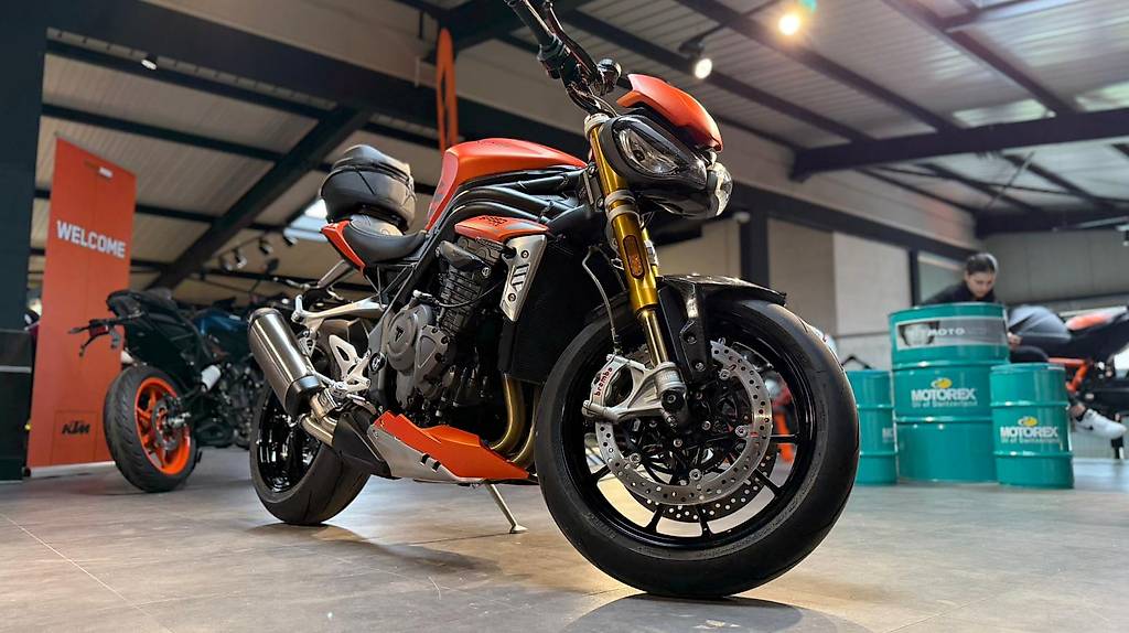 TRIUMPH Speed Triple RS Canton Valais - anibis.ch