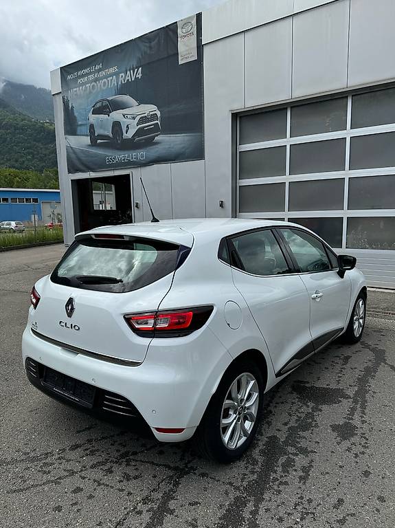 RENAULT Clio 1.2 16V T Intens Canton Valais - anibis.ch