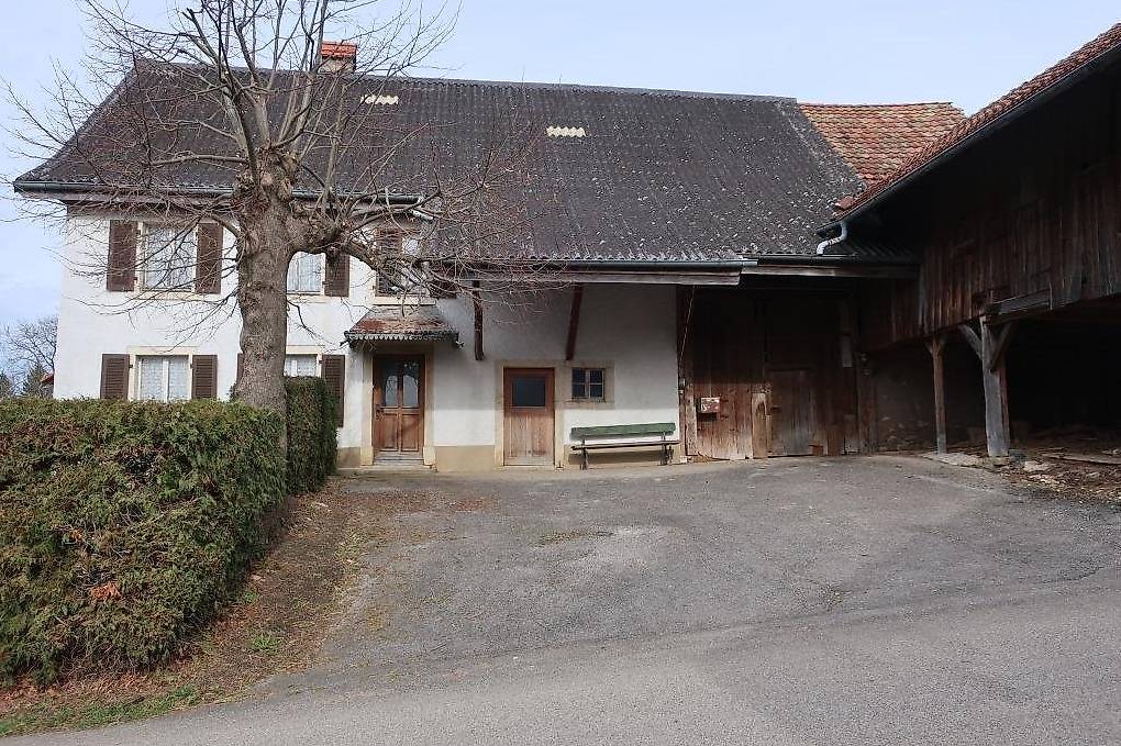 Ancienne ferme à rénover Canton Jura acheter - anibis.ch