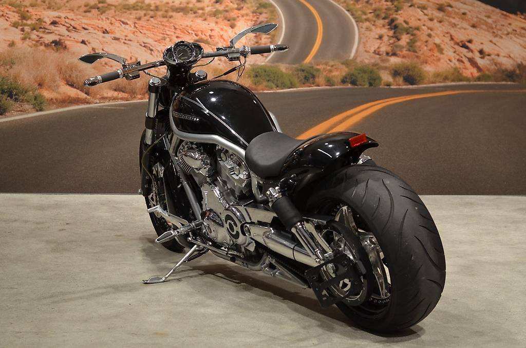 HARLEY-DAVIDSON VRSCAW V-Rod Canton Zurich - anibis.ch