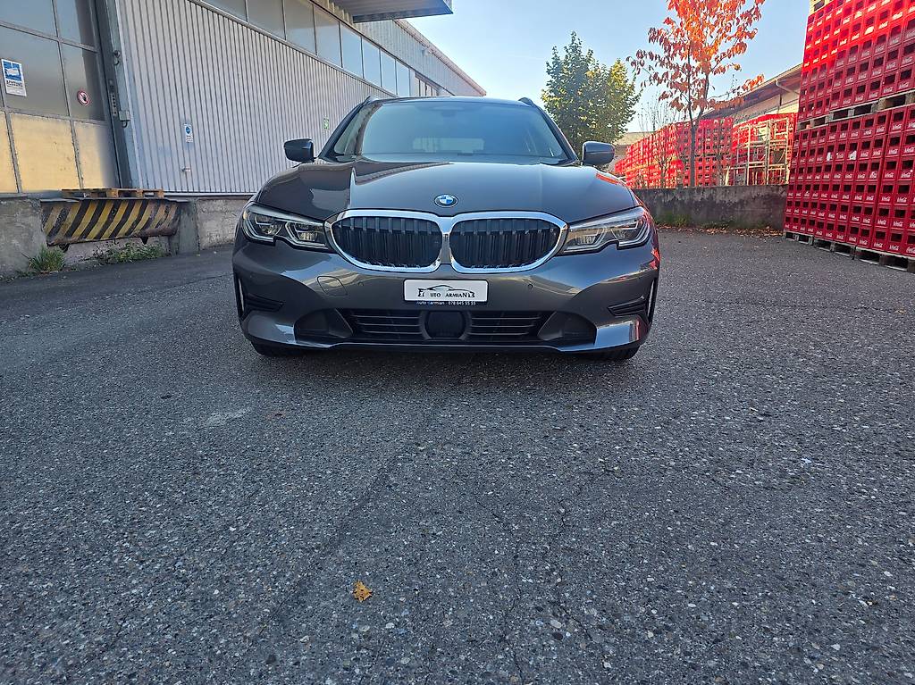 BMW 320d xDrive 48V Touring Luxury Line Steptronic Canton Zurich ...