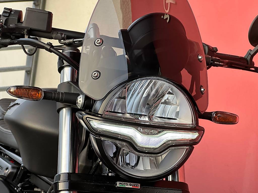 MOTO GUZZI V9 850 Bobber (35kW) im Kanton Luzern - anibis.ch