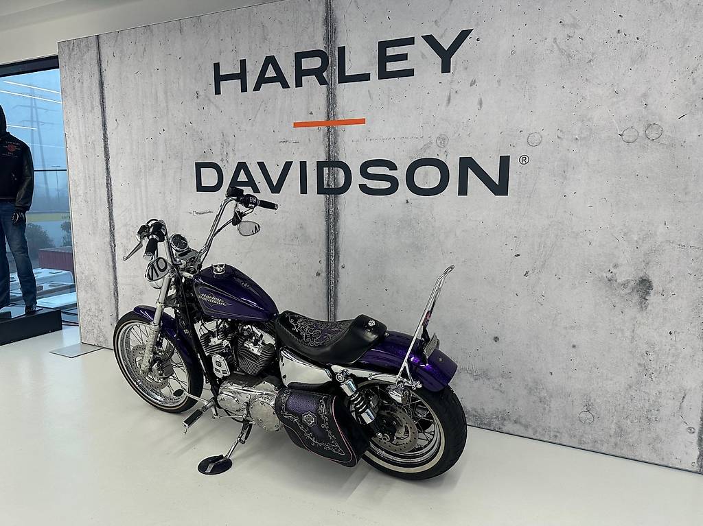 HARLEY-DAVIDSON XL 1200 V Sportster Seventy Two im Kanton Zürich ...
