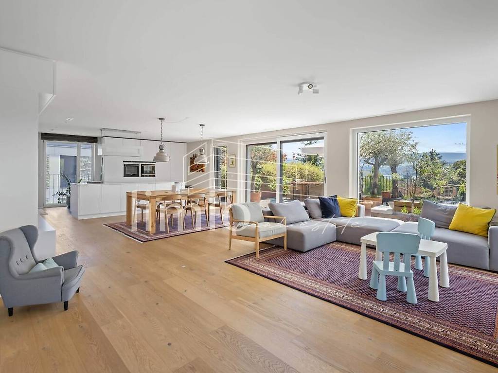 Luxuriöse Attika-Maisonette mit Seesicht - Stilvolles im Kanton Zürich kaufen - anibis.ch