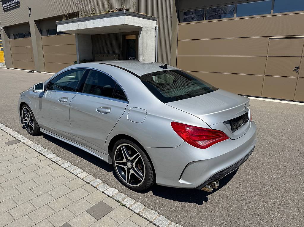 MERCEDES-BENZ CLA 250 AMG Line 7G-DCT 4Matic Canton Saint-Gall - anibis.ch