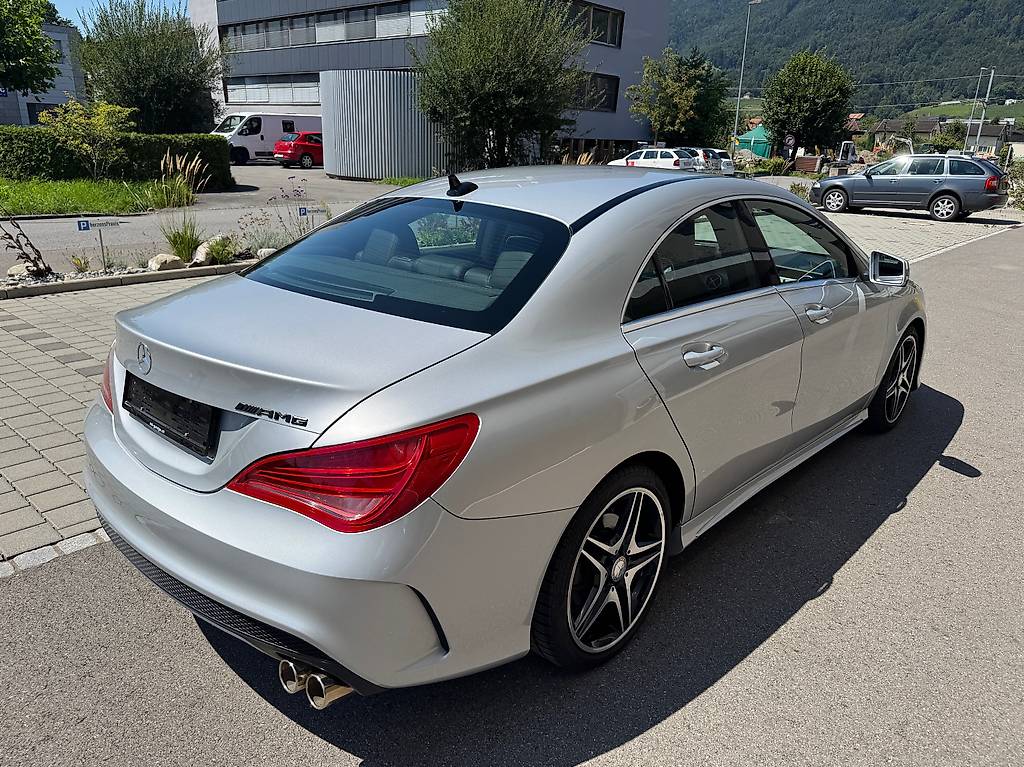 MERCEDES-BENZ CLA 250 AMG Line 7G-DCT 4Matic Canton Saint-Gall - anibis.ch