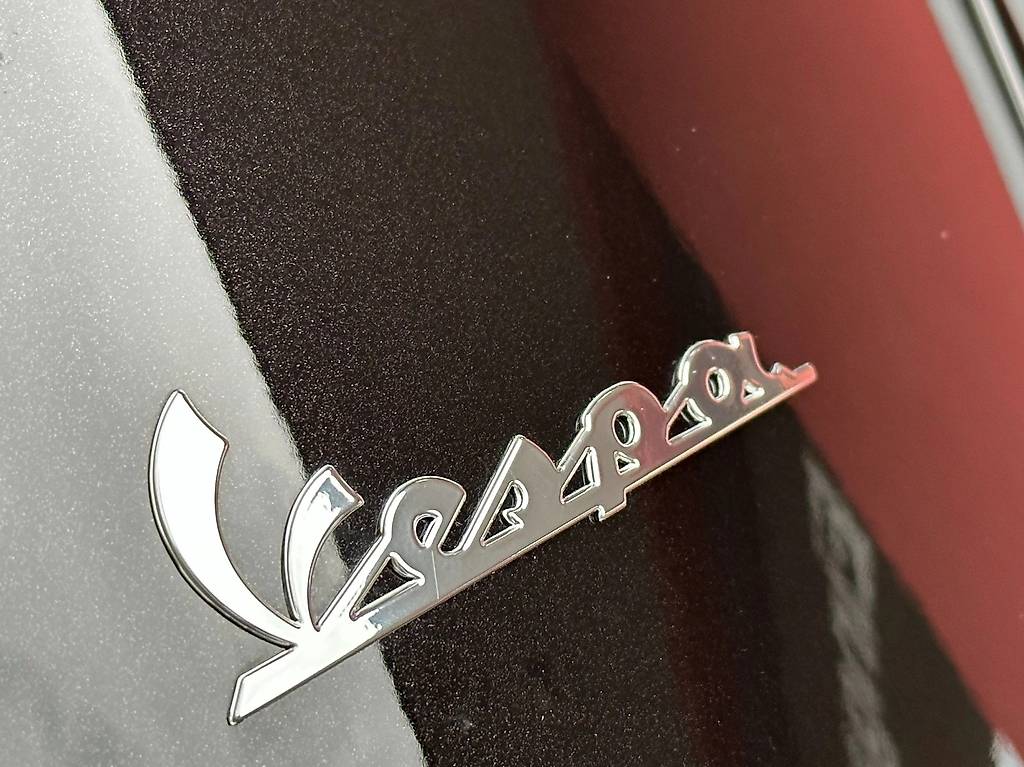 PIAGGIO Vespa GTS 310 RST E5+ im Kanton Luzern - anibis.ch