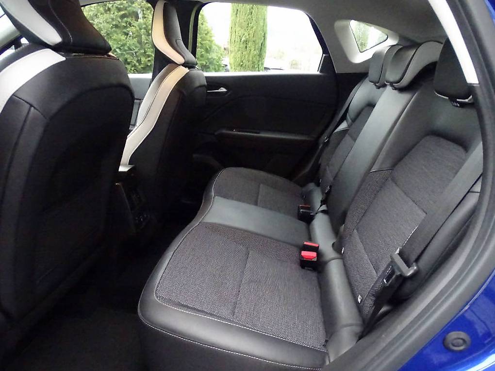 RENAULT Captur 1.3 TCe 140 Intens EDC Canton Neuchâtel - anibis.ch