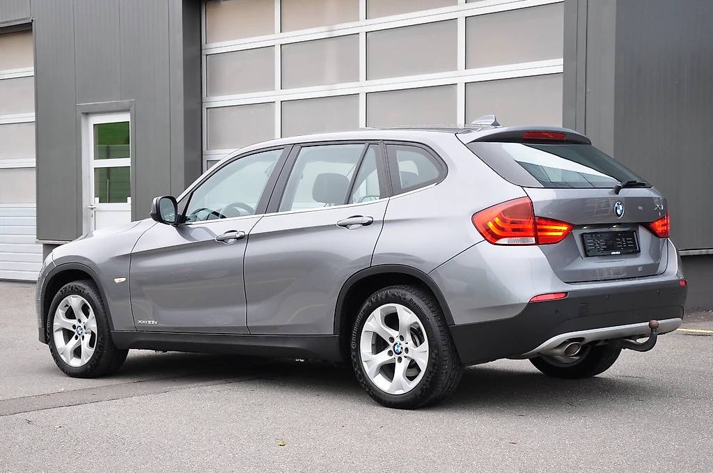 BMW X1 xDrive 23d Steptronic im Kanton Schwyz - anibis.ch