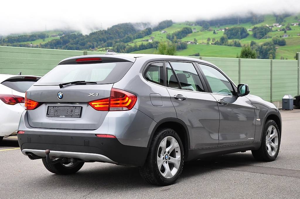 BMW X1 xDrive 23d Steptronic im Kanton Schwyz - anibis.ch
