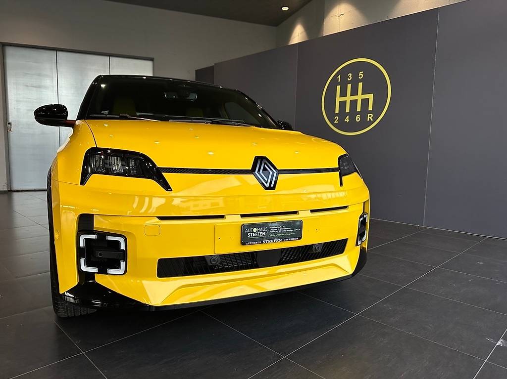 RENAULT R5 E-Tech Comfort Range 52 kWh Iconic Five Canton Lucerne ...